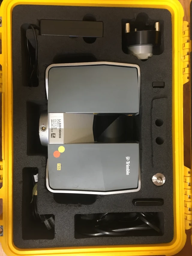 TRIMBLE TX5 + TRIMBLE SCENE