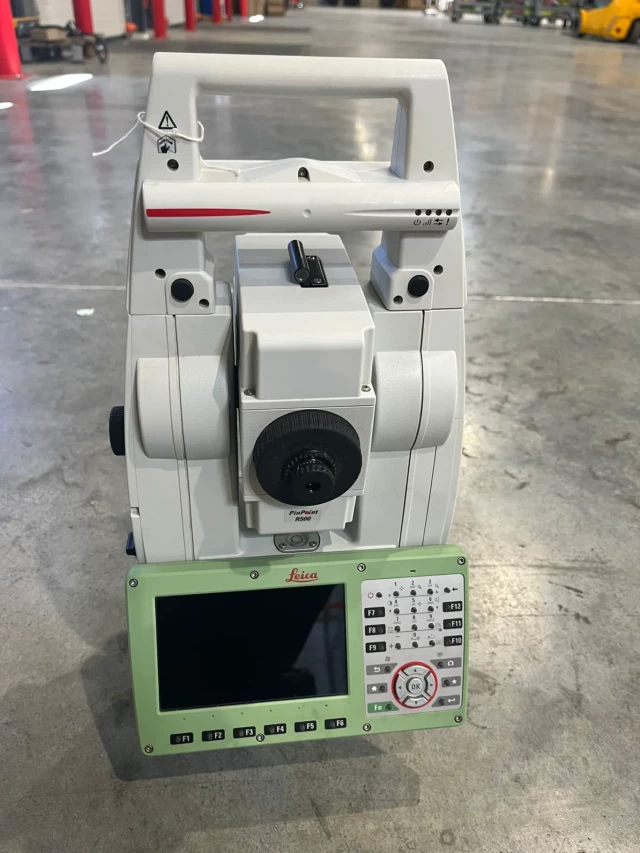 Leica One man Kit TS16P5' R500 & CS20 complete Set