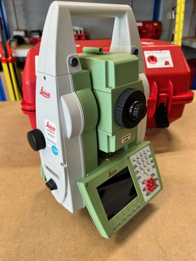 Leica TS12L 2” R1000 with SmartWorx
