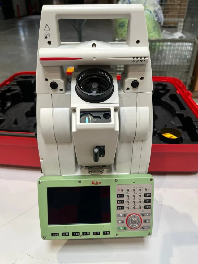 Leica TS16 P 1'' R1000 with CS20