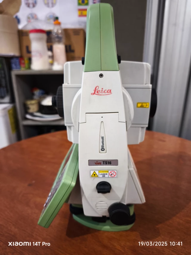 Leica TS16 A 1" R500 Total Station