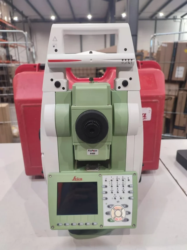 Leica TS15 P 1'' R400 with CS20